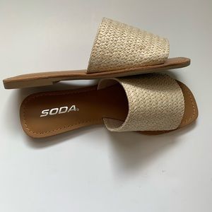 Soda | Shoes | Soda Raffia Off White Beach Sandal Slides Shoes | Poshmark